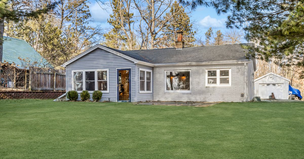 1319 Chicago Drive, Friendship, WI 53934 | ListReports