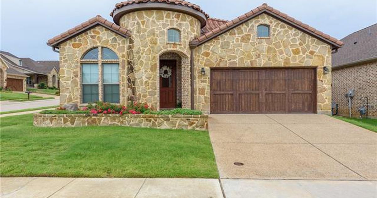2901 Bella Lago Drive, Denton, TX 76210 | ListReports